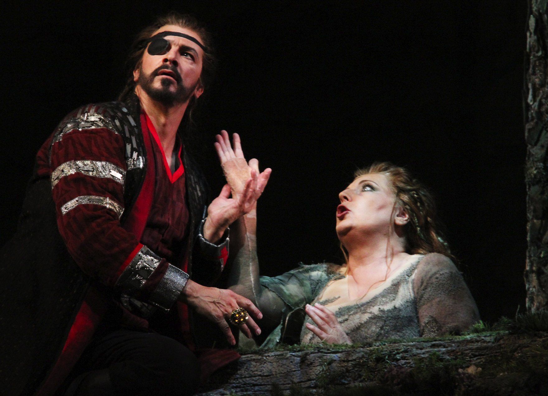 ring | The Seattle Times