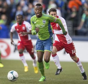 Steve Zakuani Leg Break