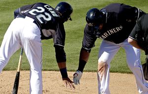 Middle of Mariners’ batting order starts spring with an impressive ...