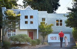 Family loves its silver box of a house next to I-90; see it here | The ...
