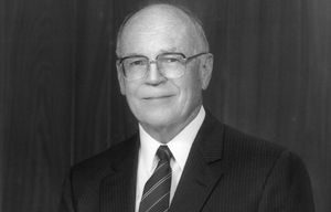 John M. Davis, who founded Seattle law firm, dies at 101 | The Seattle ...