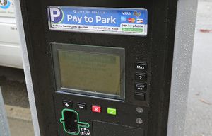 ‘Smart’ parking meters hit streets, charge fee based on time of day ...