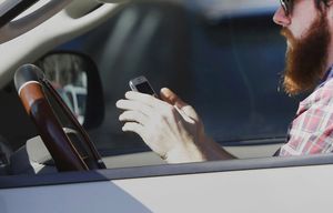 Distracted-driving bill dies in Olympia | The Seattle Times