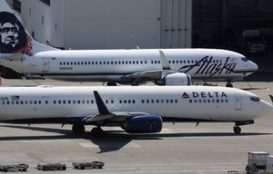 Delta’s rivalry with Alaska Air triggers benefits, risks | The Seattle ...