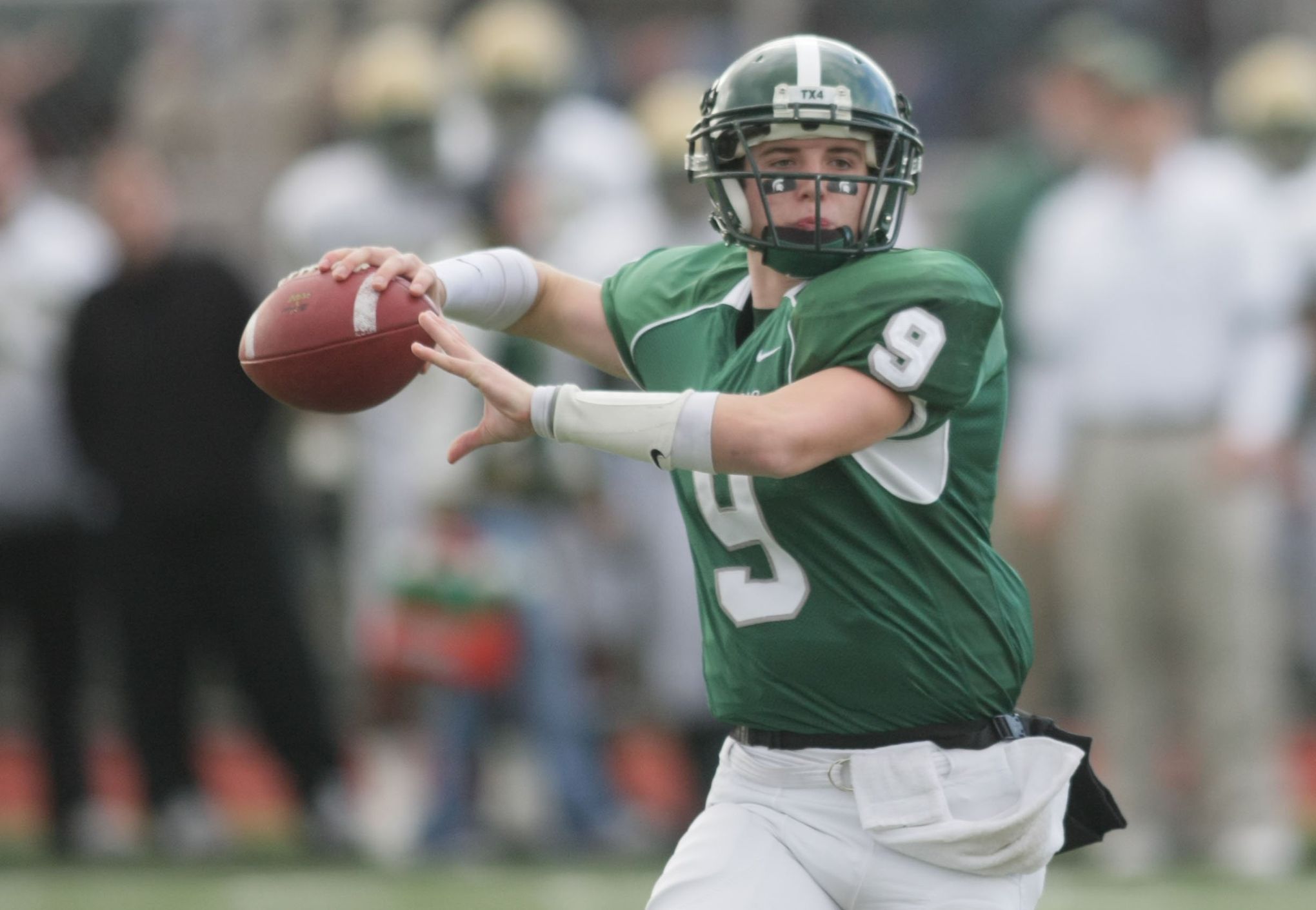 Despite struggles on and off field, ex-Skyline star QB Jake Heaps still ...