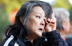 Hundreds gather for vigil held in remembrance of Donnie Chin | The ...