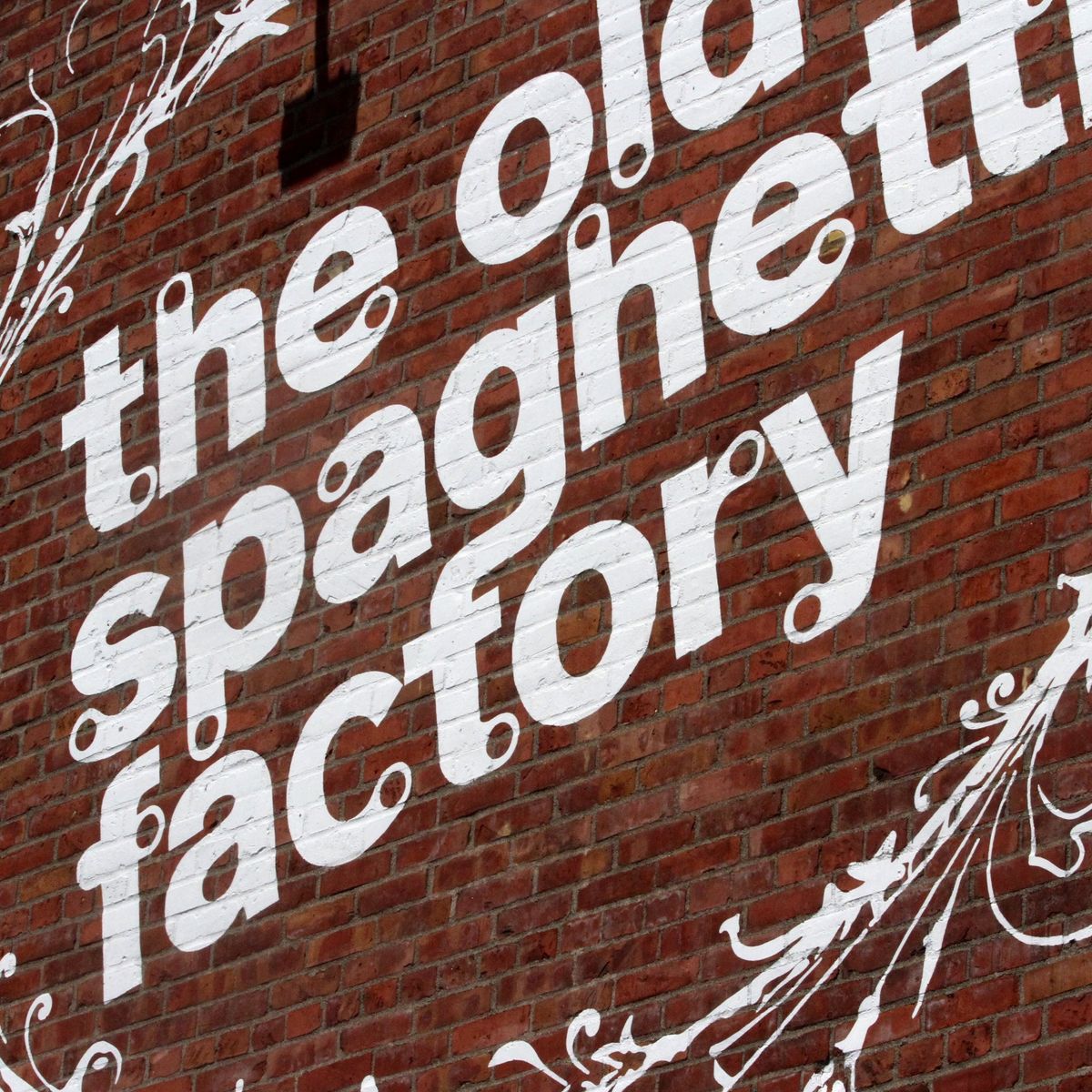 Old Spaghetti Factory owners sell building near Seattle waterfront for ...