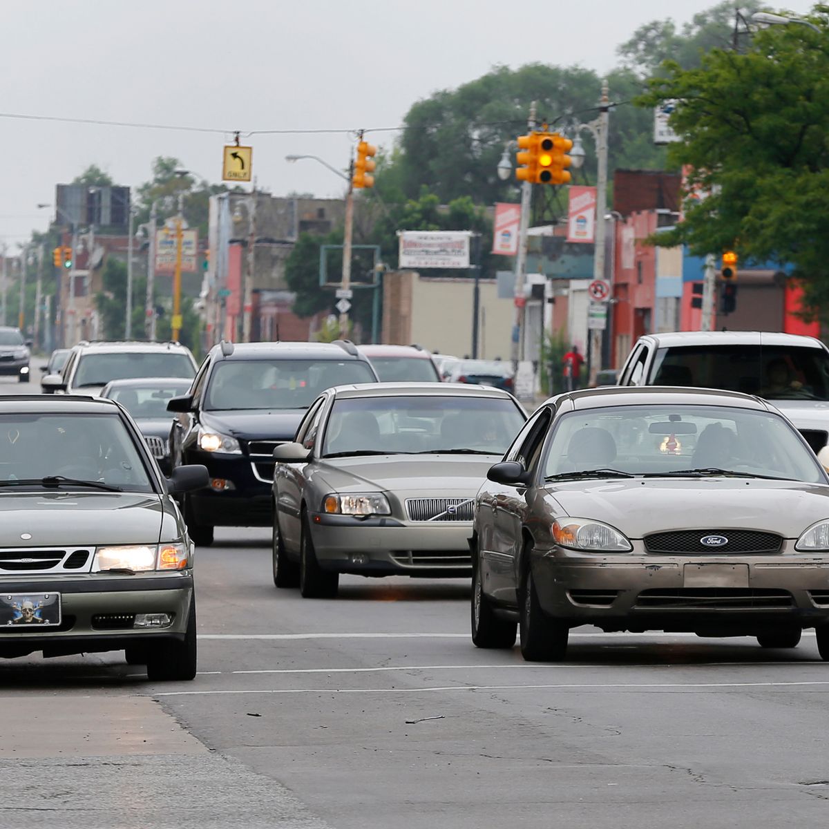 Cost of insurance forcing many in Detroit to ‘drive dirty’ | The ...