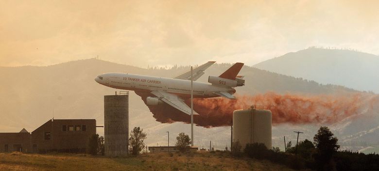 Flames, anguish strike Chelan as spreading wildfires burn homes | The ...