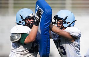 Photo Gallery: Interlake High School football practice | The Seattle Times