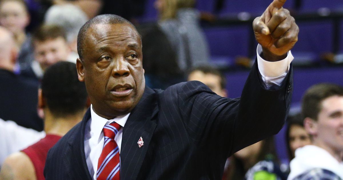 WSU Cougars to extend men’s basketball coach Ernie Kent’s contract ...