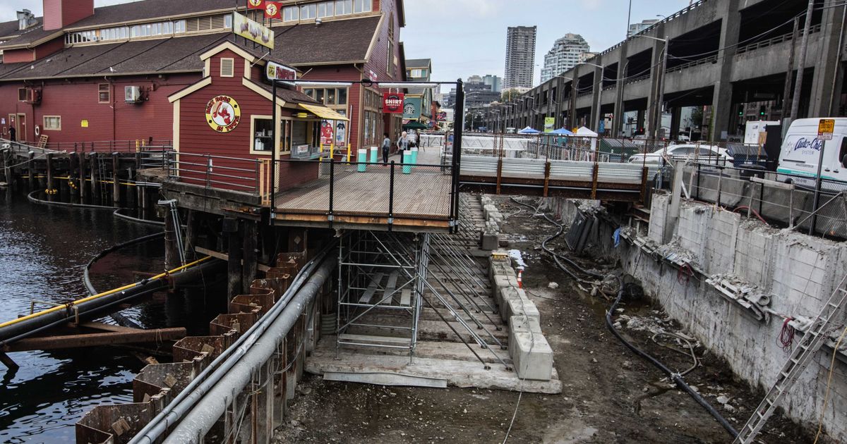 Seawall project $71 million over budget | The Seattle Times