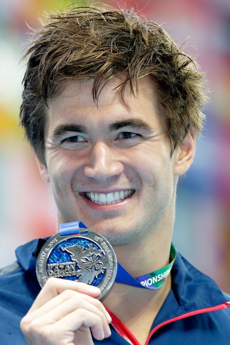 Swimmer Nathan Adrian of Bremerton wins gold, silver medals at worlds ...