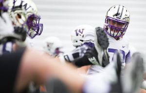 UW left tackle Trey Adams settles in quickly, thanks to his ‘nasty ...
