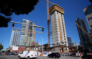 Lincoln Square expansion lands Canadian backing | The Seattle Times