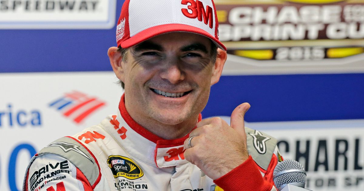 NASCAR race is postponed from Saturday night to Sunday | The Seattle Times