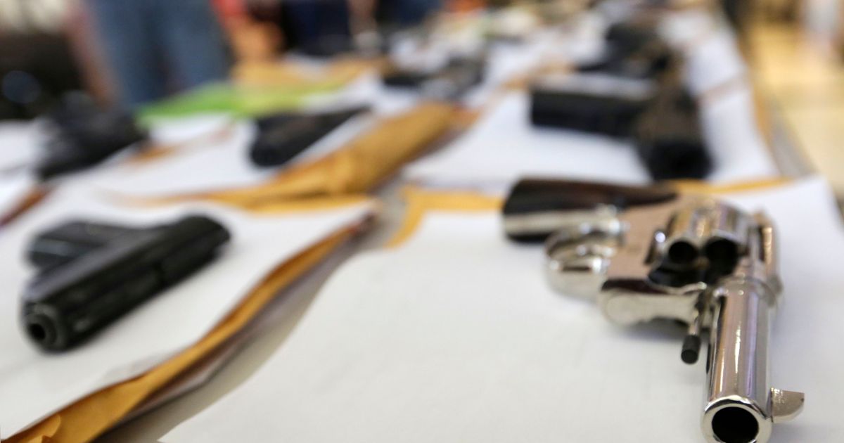 Chicago gun laws not as strict as they once were | The Seattle Times