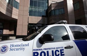 Homeland Security missed warning signs in federal office shooting | The ...