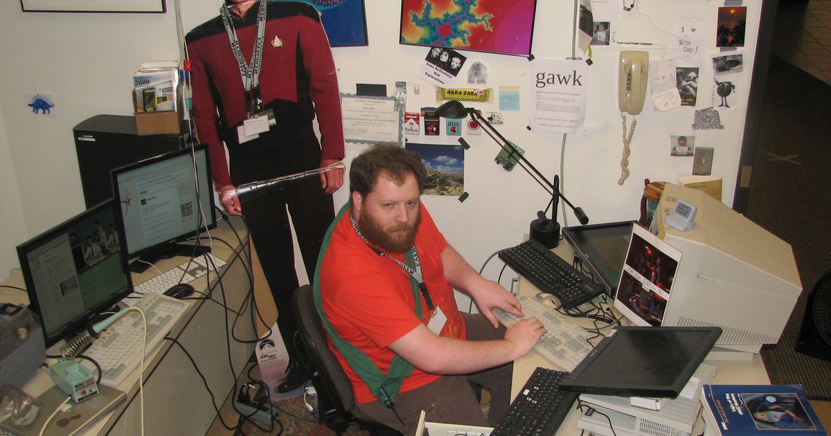 Ross Blair shares a cube with Patrick Stewart | The Seattle Times