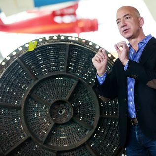 Jeff Bezos’ Apollo engine donation boosts region’s connection to ...