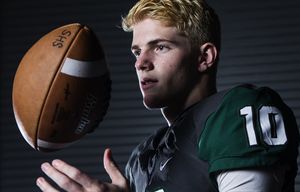 4A football: Skyline’s Blake Gregory continues quarterback legacy for ...