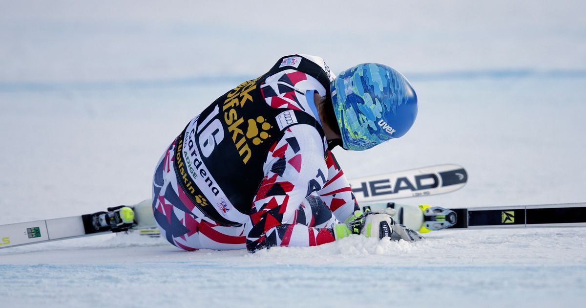 Austrian skier Mayer airlifted to local hospital | The Seattle Times