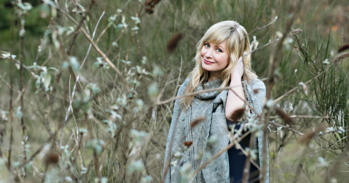 Illustrator Frida Clements’ cool job | The Seattle Times