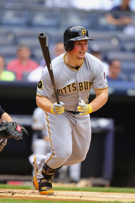 Travis Snider, a Jackson High School graduate, will go to spring ...