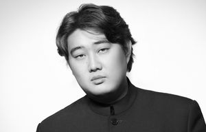 Chinese opera star Shenyang sings ‘Figaro’ | The Seattle Times