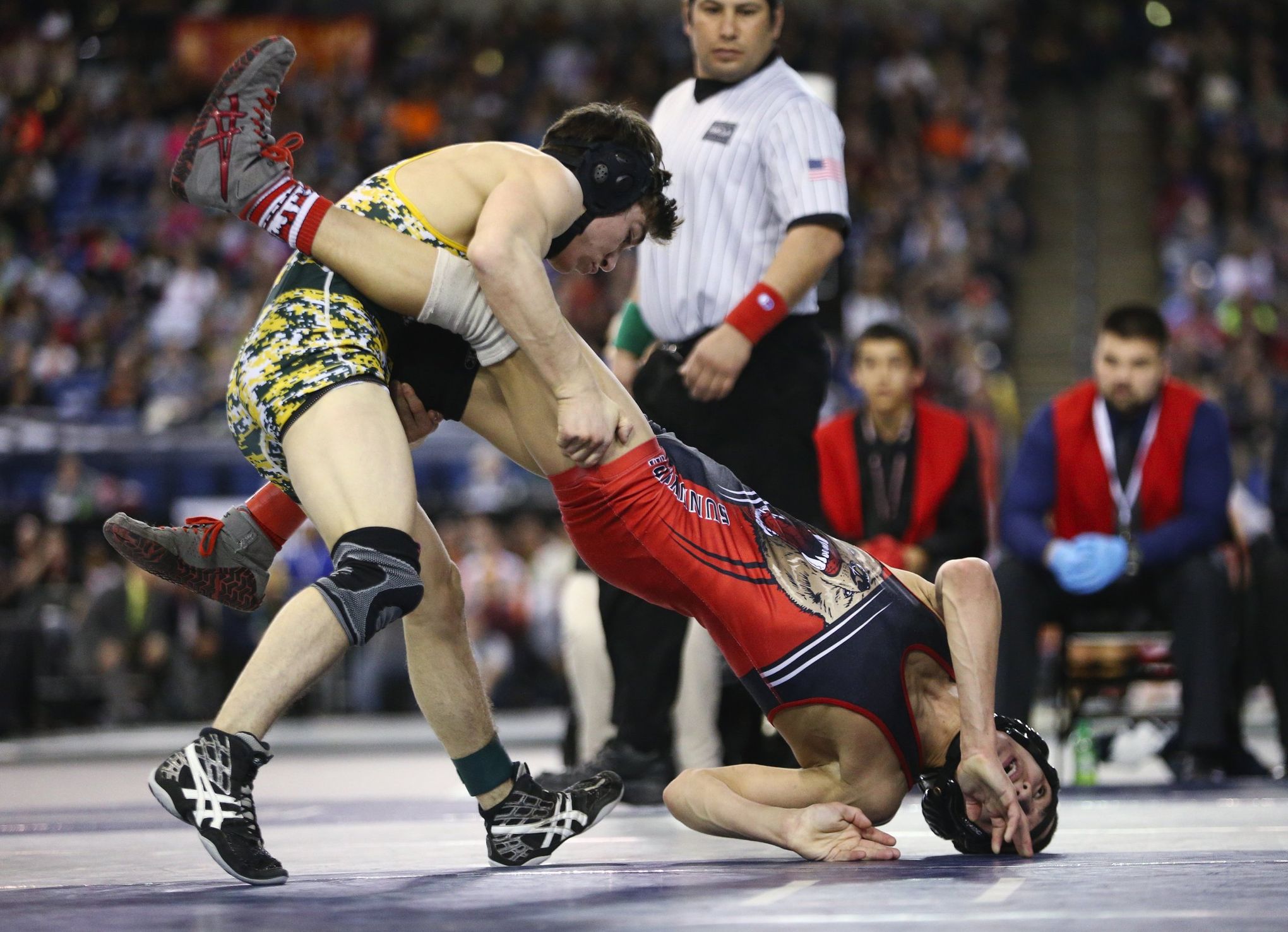 Grappling for gold, images from the Mat Classic XXVIII | The Seattle Times