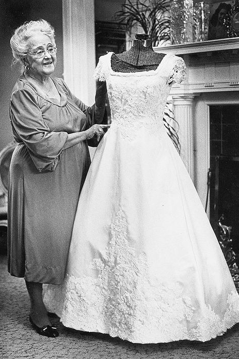 Woven of dignity: Black seamstress’ legacy on display | The Seattle Times