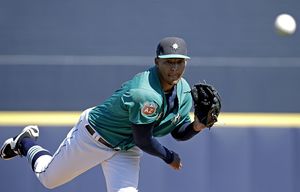 Taijuan Walker, Stefen Romero lead Mariners to Cactus League win over ...