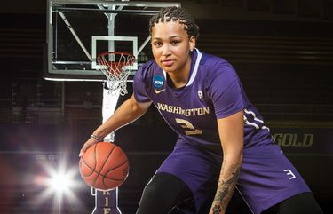 How UW’s Talia Walton draws strength from mother’s battle with liver ...
