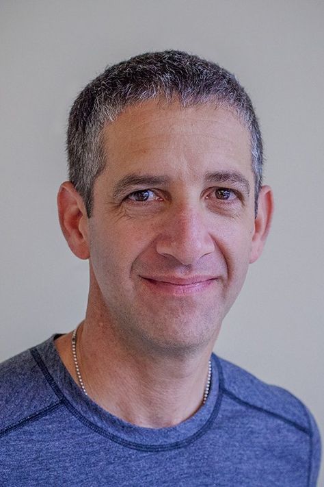 CEO of Seattle startup Front Desk dies at 47 | The Seattle Times