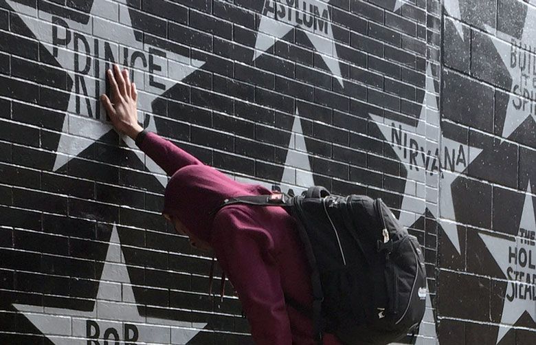 Minneapolis block party for Prince goes all night | The Seattle Times