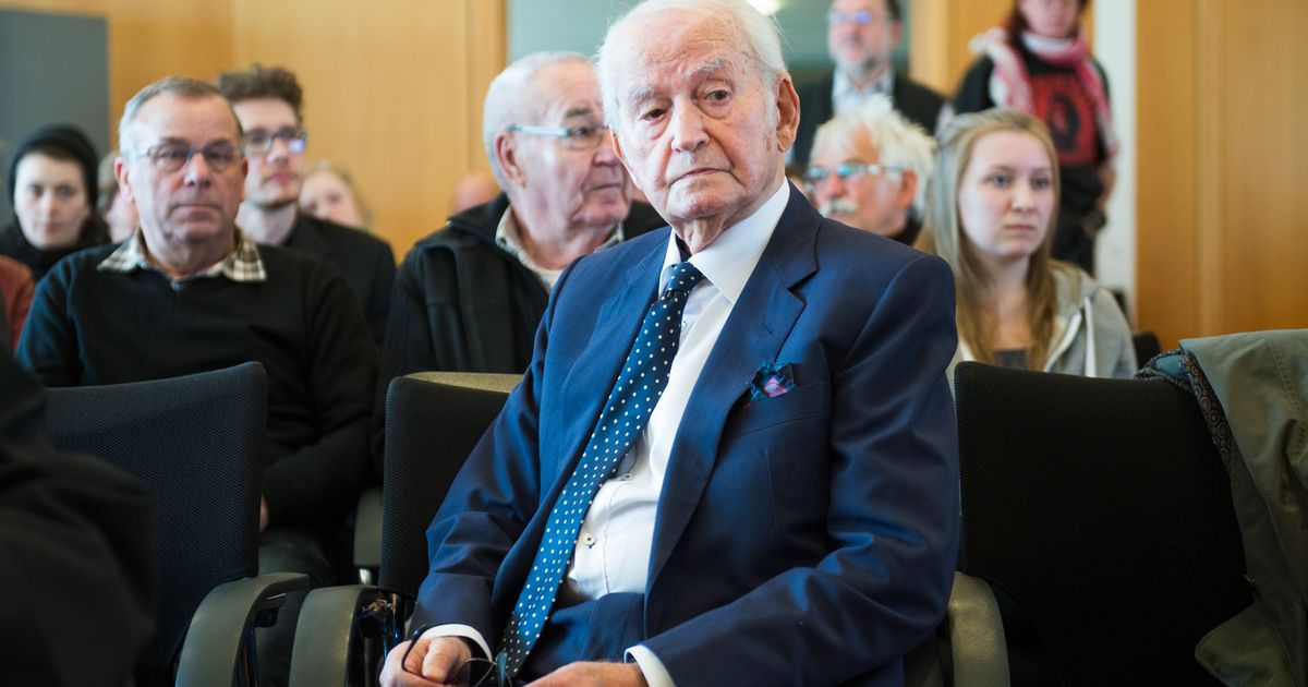 Former SS Auschwitz guard apologizes at trial in Germany | The Seattle ...