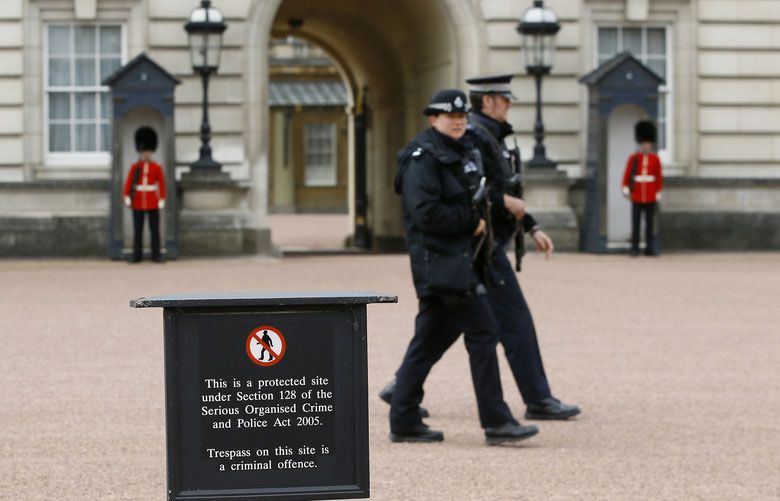 Buckingham Palace releases ethnic makeup of workforce | The Seattle Times Buckingham Palace releases ethnic makeup of workforce | The Seattle Times