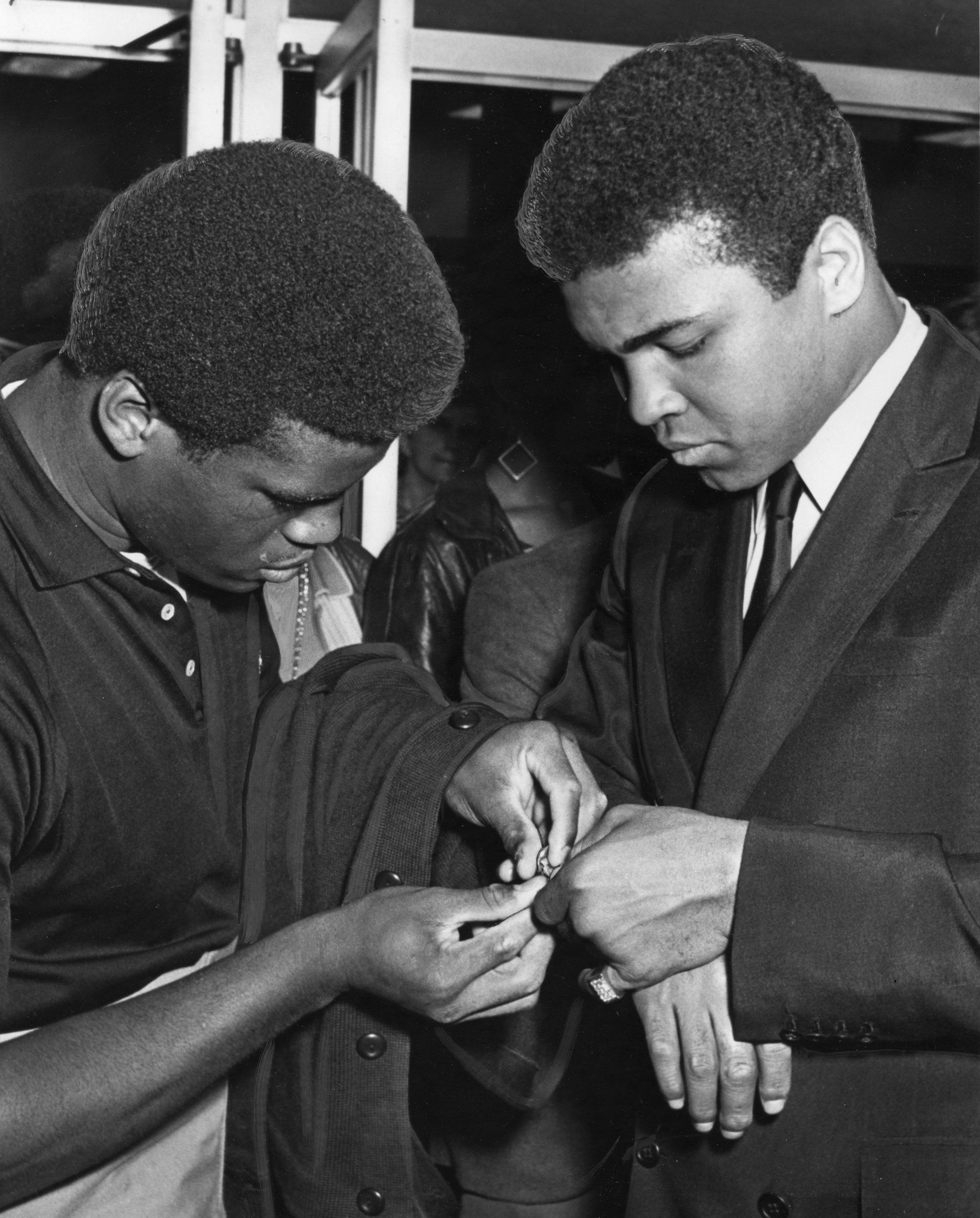 ‘So long, great one’: The world reacts to Muhammad Ali’s death | The ...