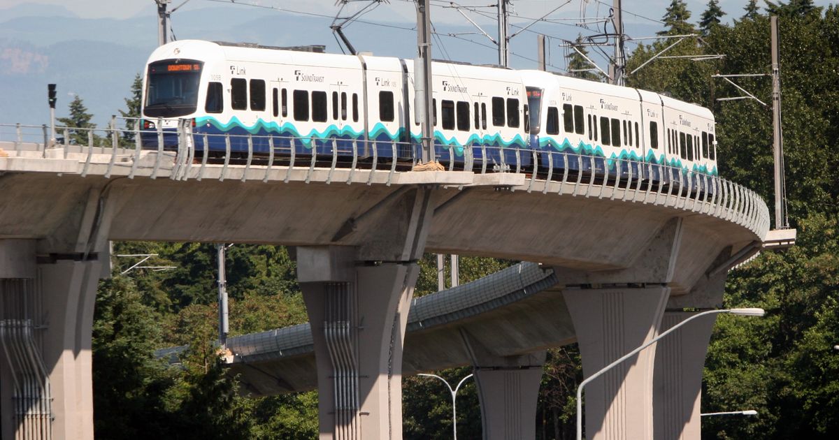 Traveler tip: Taking light rail to Sea-Tac airport | The Seattle Times