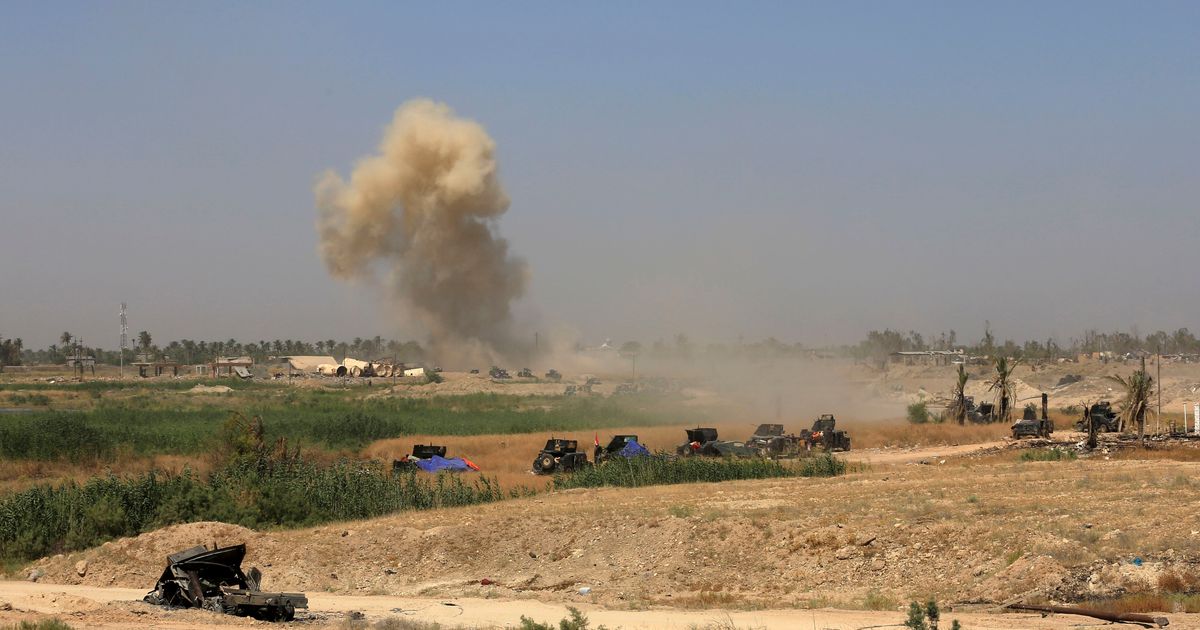 Attack on Iraqi civilians fleeing IS in Fallujah kills 2 | The Seattle ...