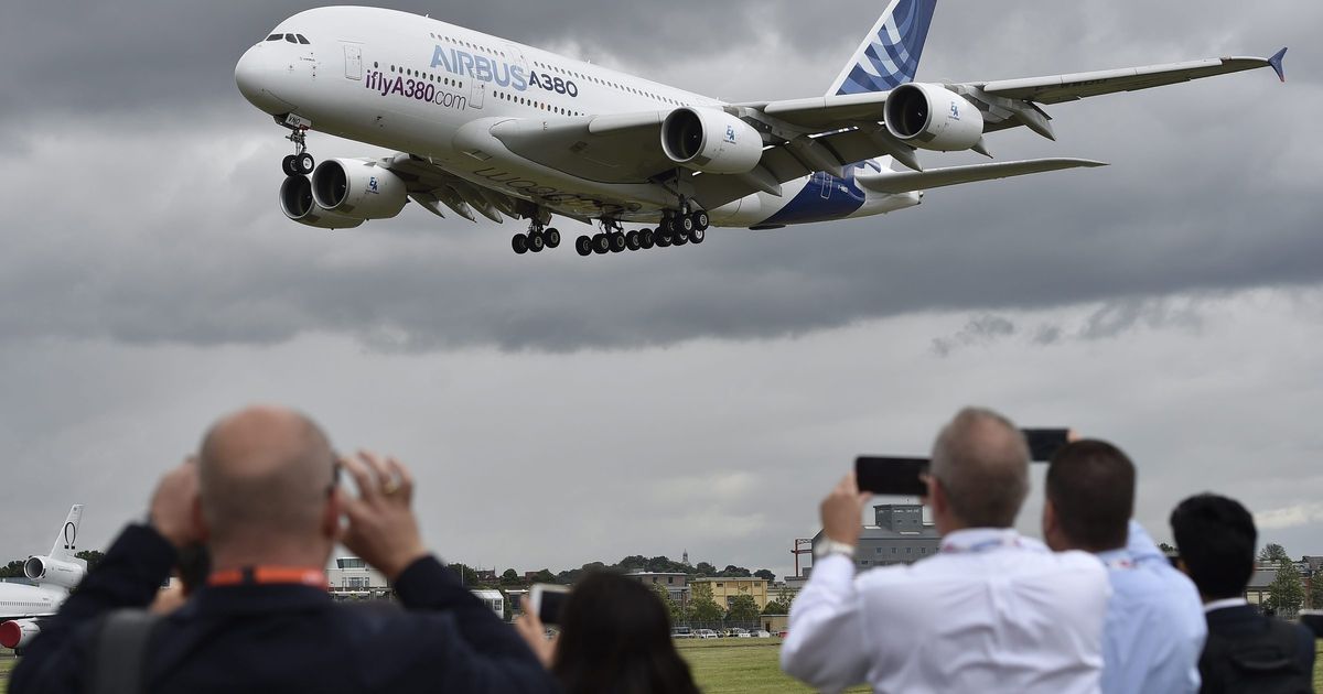 Airbus lowers delivery targets for A380 | The Seattle Times