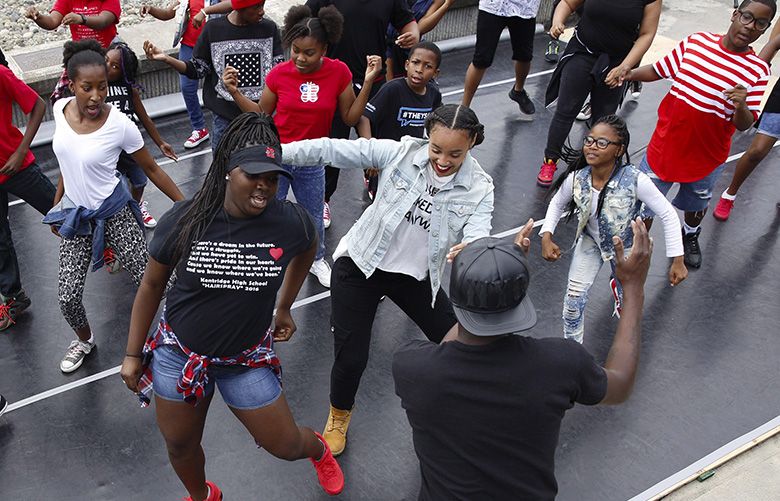 Students step into the art of dance at All 4 1 ARTpalooza | The Seattle ...