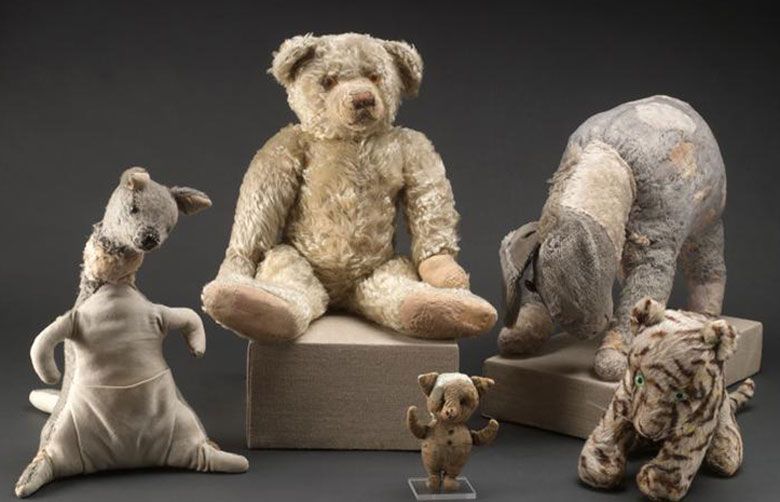 Pooh returns to NY library after yearlong conservation | The Seattle Times