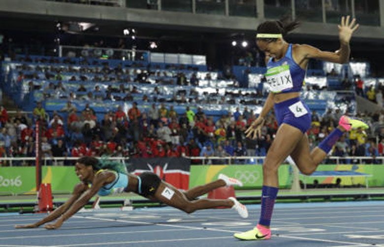 Runner’s dive to finish line denies Allyson Felix her 5th gold medal ...