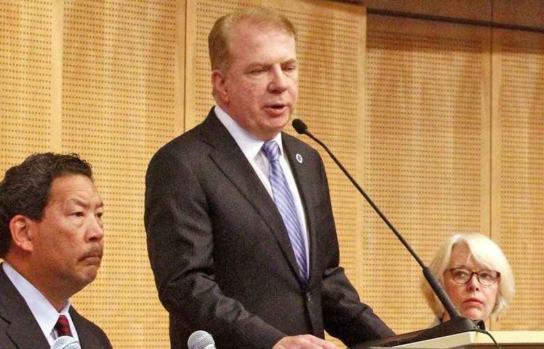 Mayor Murray promises more police, homelessness spending in new Seattle ...