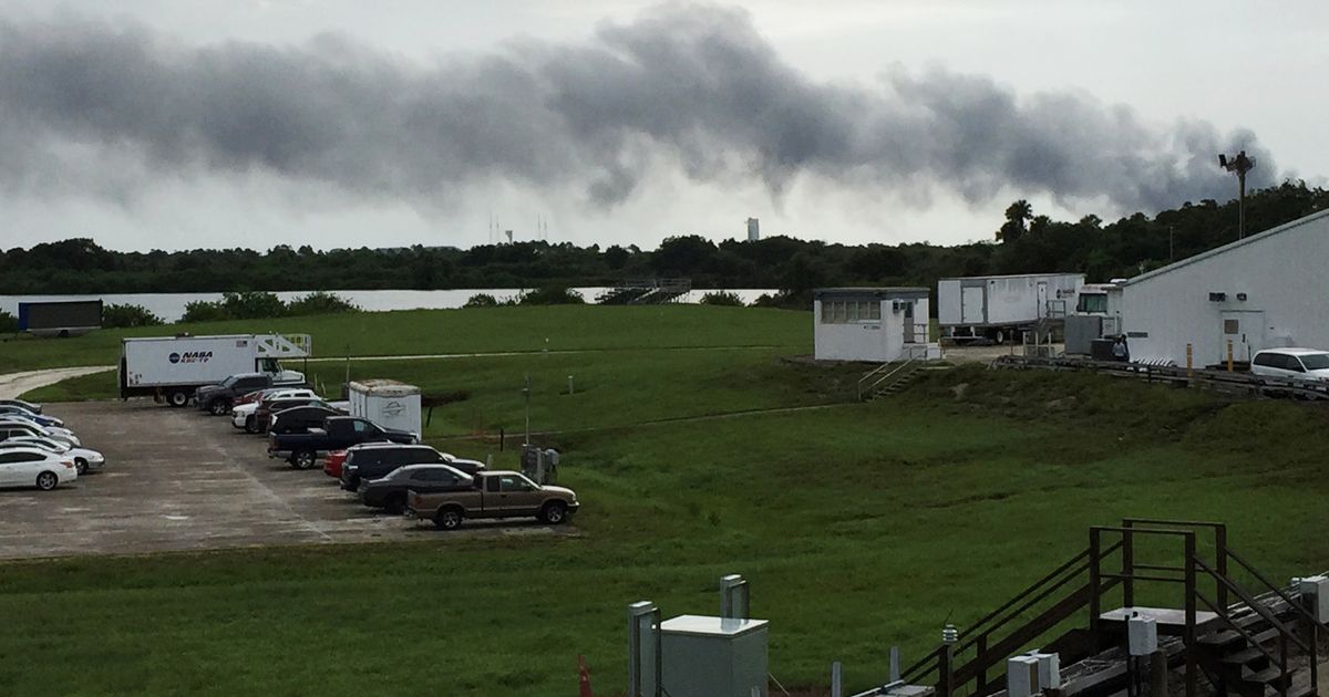 Explosion at SpaceX launch pad destroys rocket, satellite | The Seattle ...