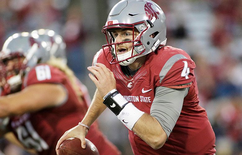 WSU QB Luke Falk takes it upon himself to energize Cougars’ offense ...