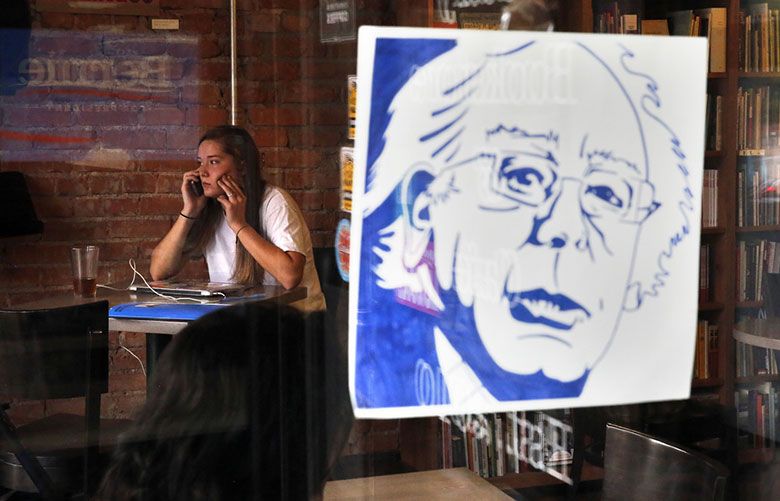 Clinton still struggling to win over the young voters she needs | The ...