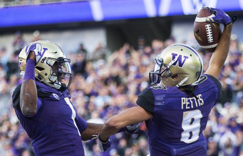 PHOTOS: Washington defeats Oregon State, 41-17 | The Seattle Times