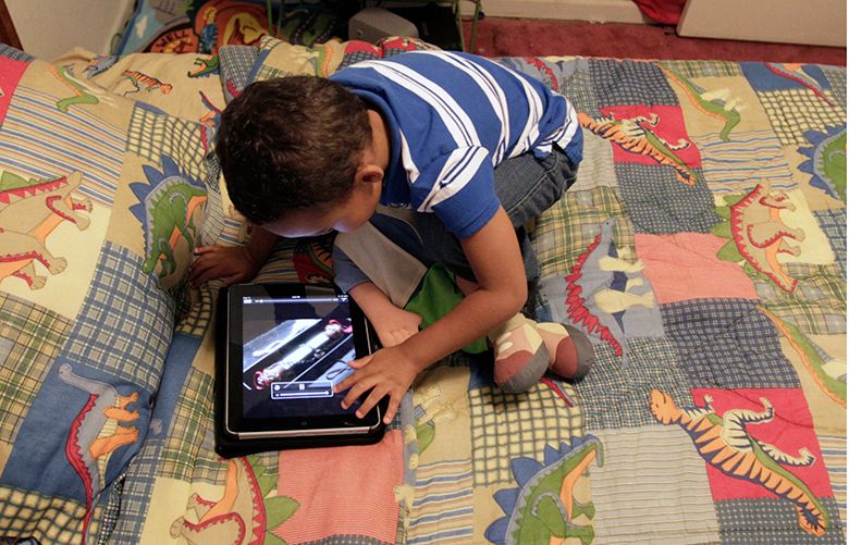 How many hours a day are your kids using digital media? Seattle doctors ...